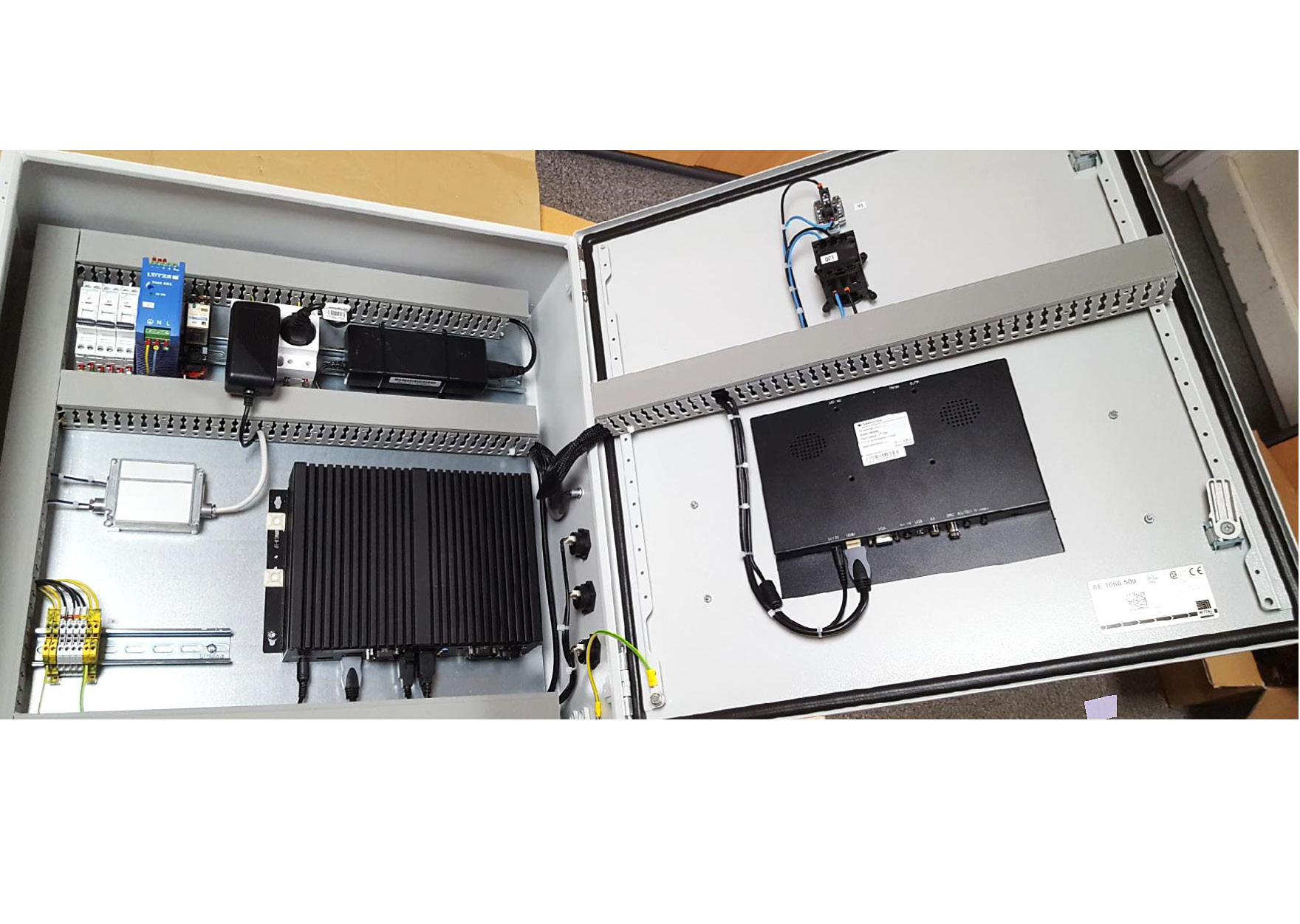 Coffret "sur mesure" accessoires intégrés - Acoris